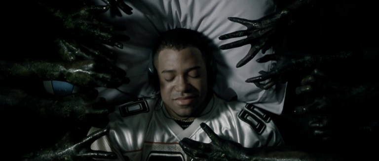 Bones – [FILMGRAB]