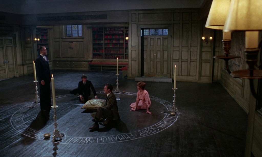 The Devil Rides Out – [FILMGRAB]