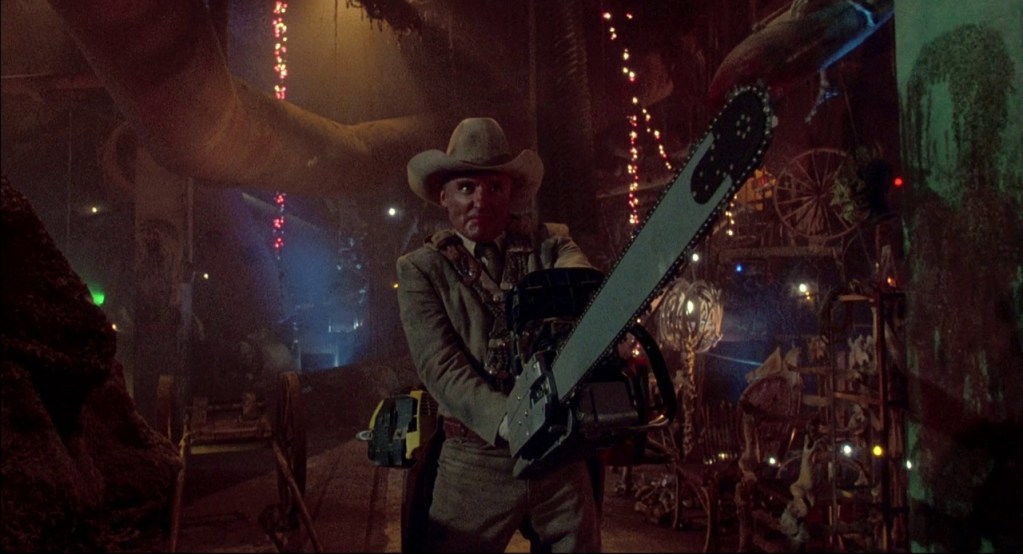 The Texas Chainsaw Massacre 2 – [FILMGRAB]