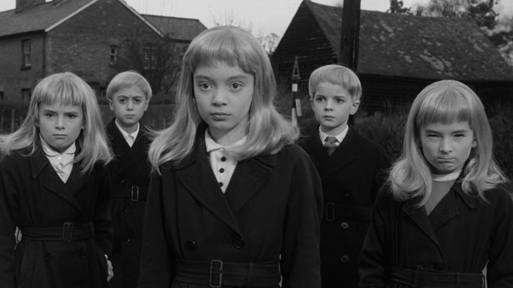Village of the Damned – [FILMGRAB]