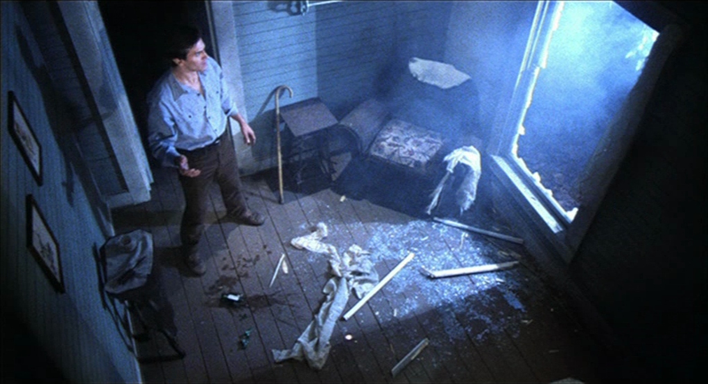 Evil Dead II – [FILMGRAB]