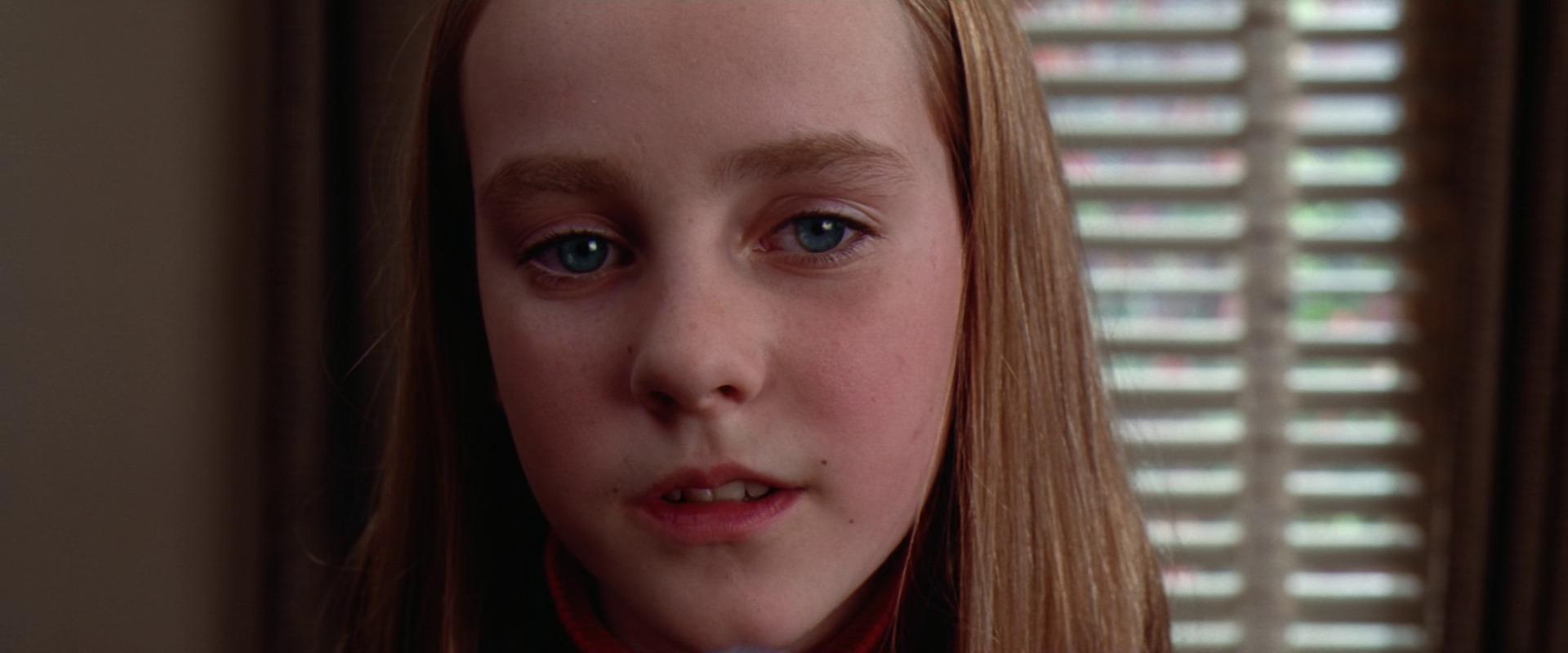 Contact – [FILMGRAB]