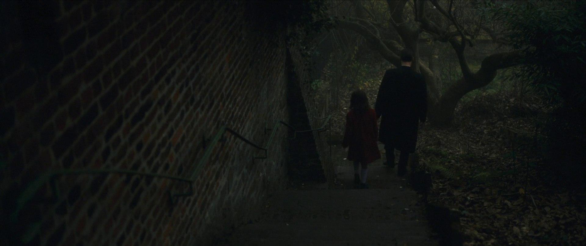 Earwig – [FILMGRAB]