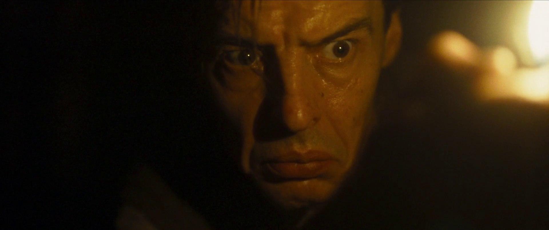 Earwig – [FILMGRAB]