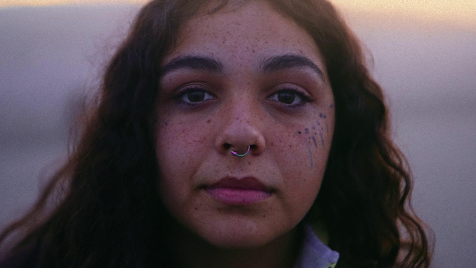 Gasoline Rainbow – [FILMGRAB]