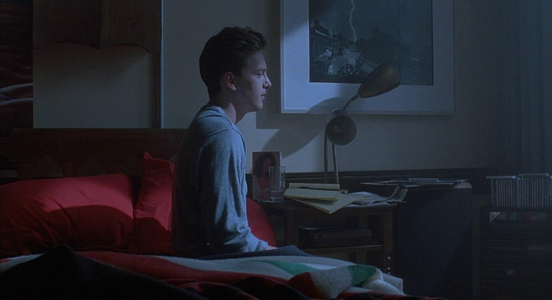 Less Than Zero – [FILMGRAB]
