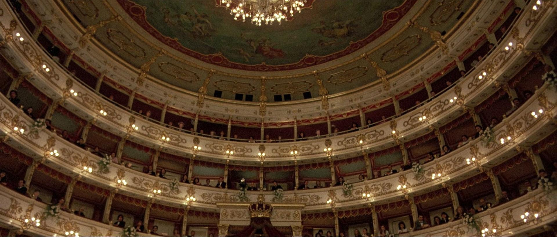 Opera – [FILMGRAB]