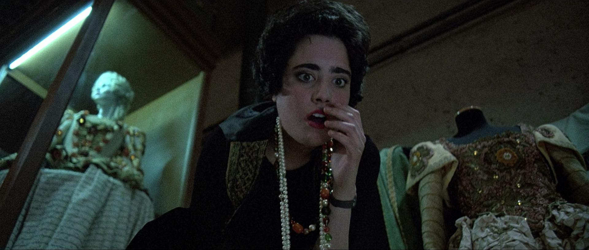 Opera – [FILMGRAB]