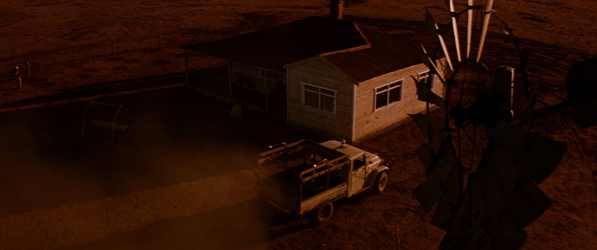 Razorback – [FILMGRAB]