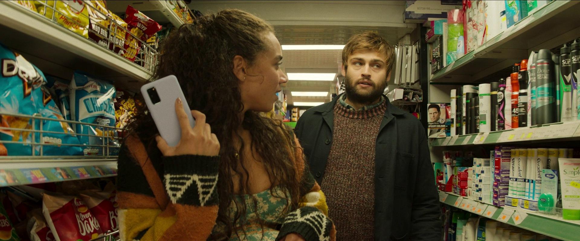 Unwelcome – [FILMGRAB]