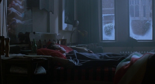 Less Than Zero – [FILMGRAB]